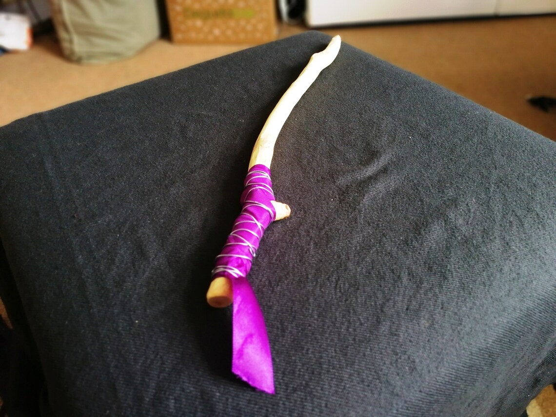 Made-to-order Magick Wand, (holly or Oak) Ritual Wand, Wiccan Wand ...