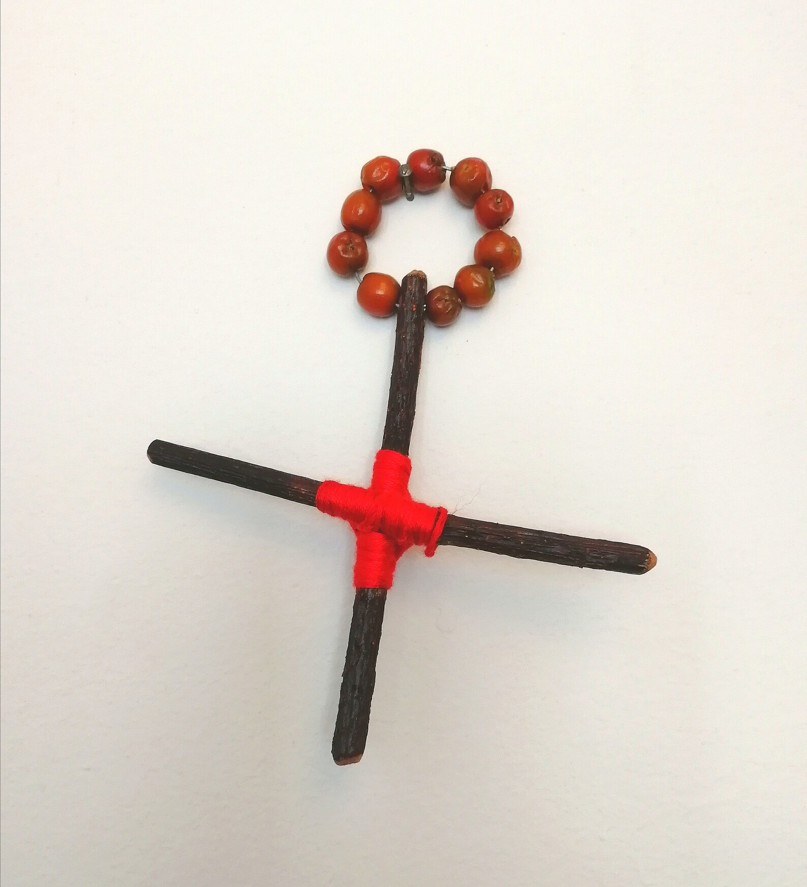 Rowan Cross and Berries Traditional British Protective Charm - Etsy