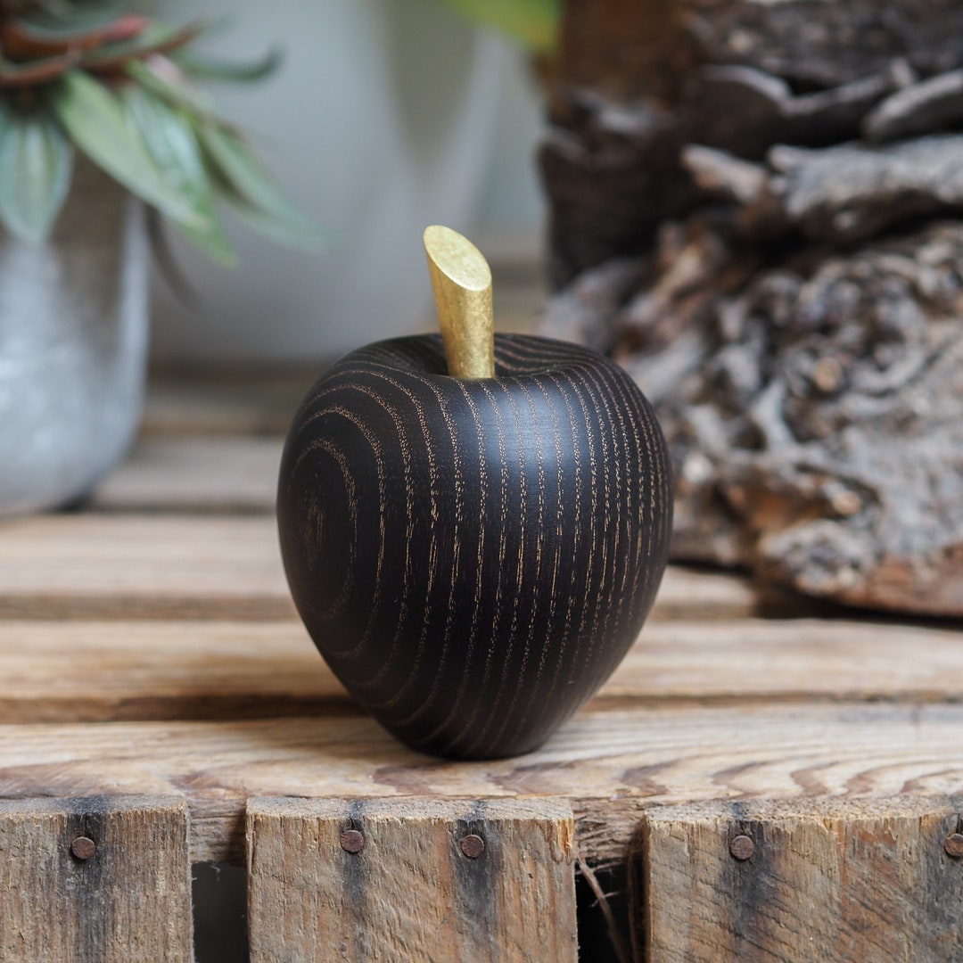 Wooden Keepsake Cremation Urn. Keep a Token of a Loved Ones Ashes in an ...