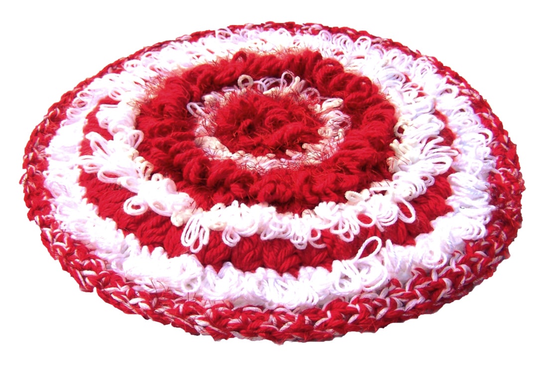 Cat Rug Red White Crochet 21-inch Round Reversible Cat Bed Rug Washable ...