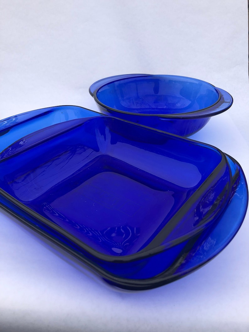 Cobalt Blue Glass Bakeware Set in Anchor Hocking Vibrant Blue | Etsy