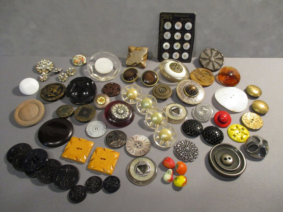 Vintage Button Assortment - Etsy