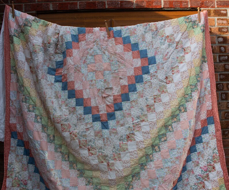 Vintage Large Medallion Squares Double Quilt, Vintage Textiles, Vintage ...