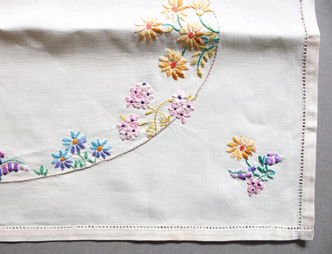 Vintage Embroidered Table Setting Cloth or Dressing Table Cloth ...