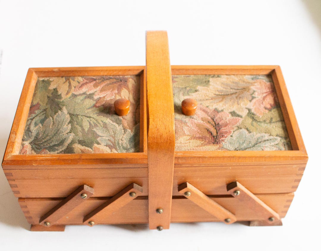 Vintage Wooden Concertina Style Sewing Box, Vintage Sewing Boxes ...