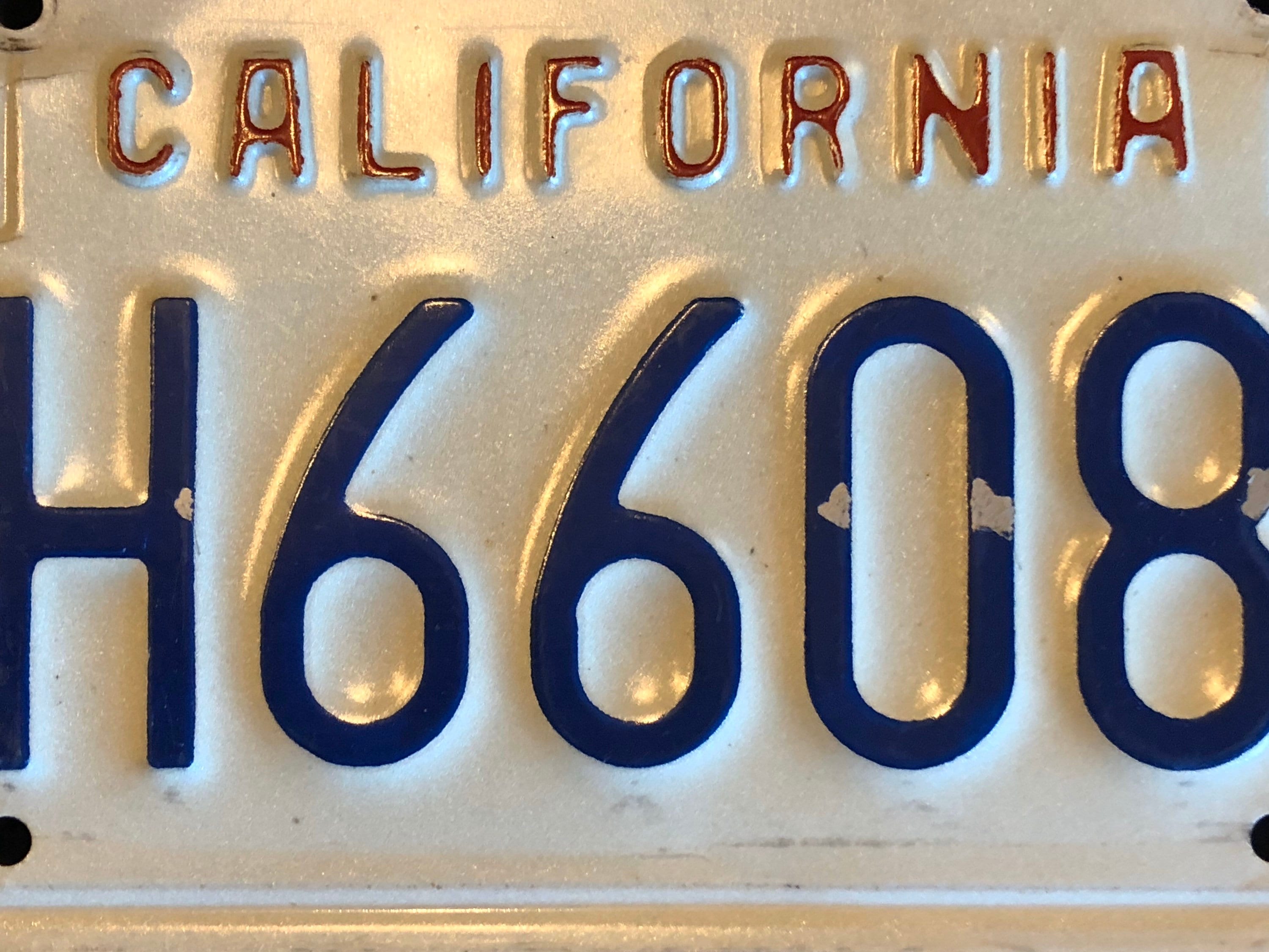 Vintage 1990s California License Plate in Excellent Condition - Etsy