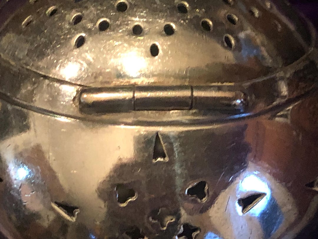 Vintage Tea Ball in Excellent Condition - Etsy