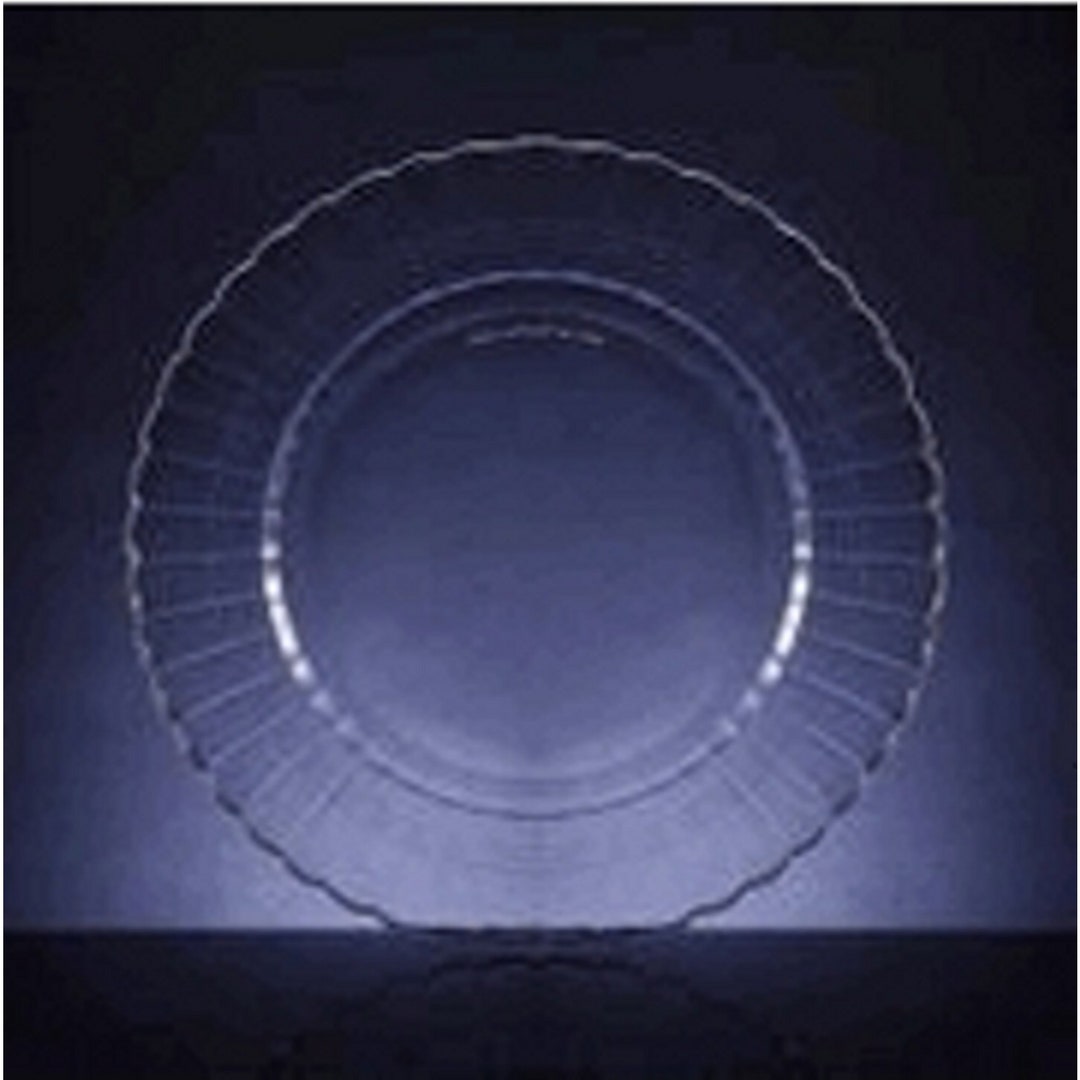 Yoshi Clear Plastic Scalloped 10 Plates 18 Count - Etsy