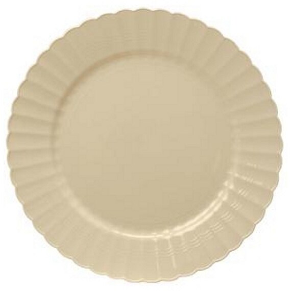 Yoshi 10 Bone / Ivory Scalloped Dinner Plastic Plates 18 | Etsy