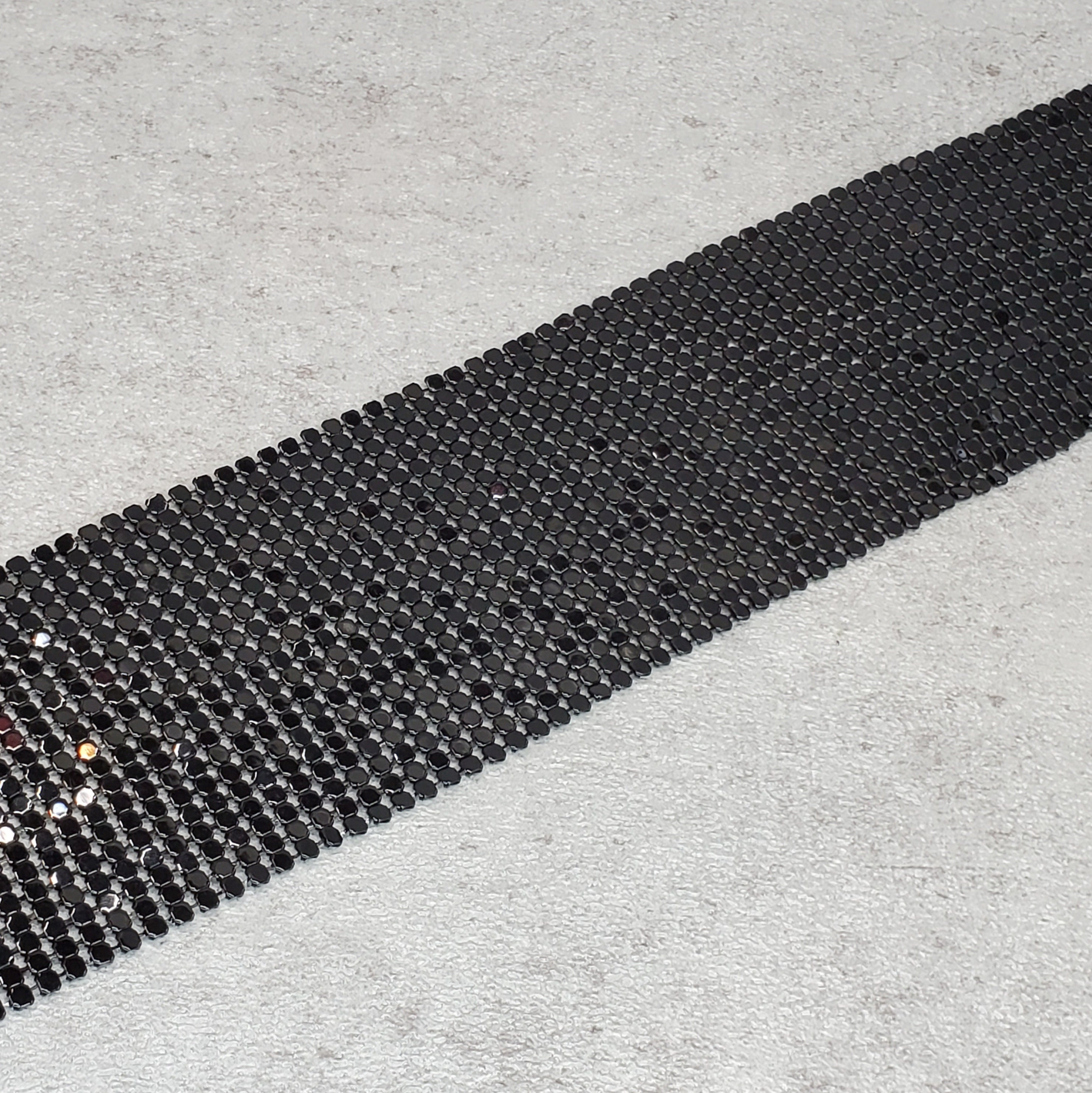 Black Metal Mesh Fabric, Metal Mesh Ribbon for DIY, Home Disco ...