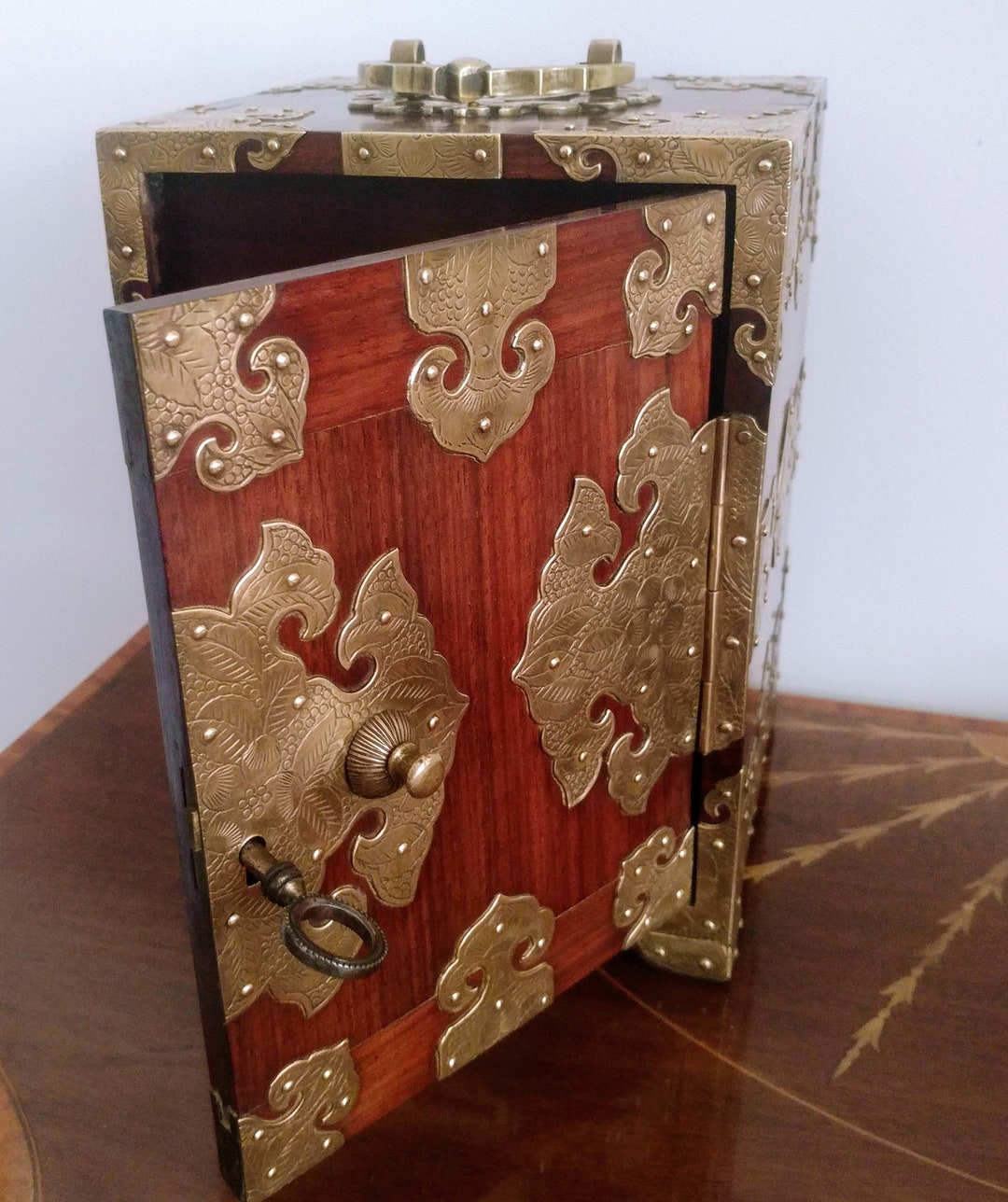 ANTIQUE ORIENTAL Rosewood Casket 1800s - Etsy