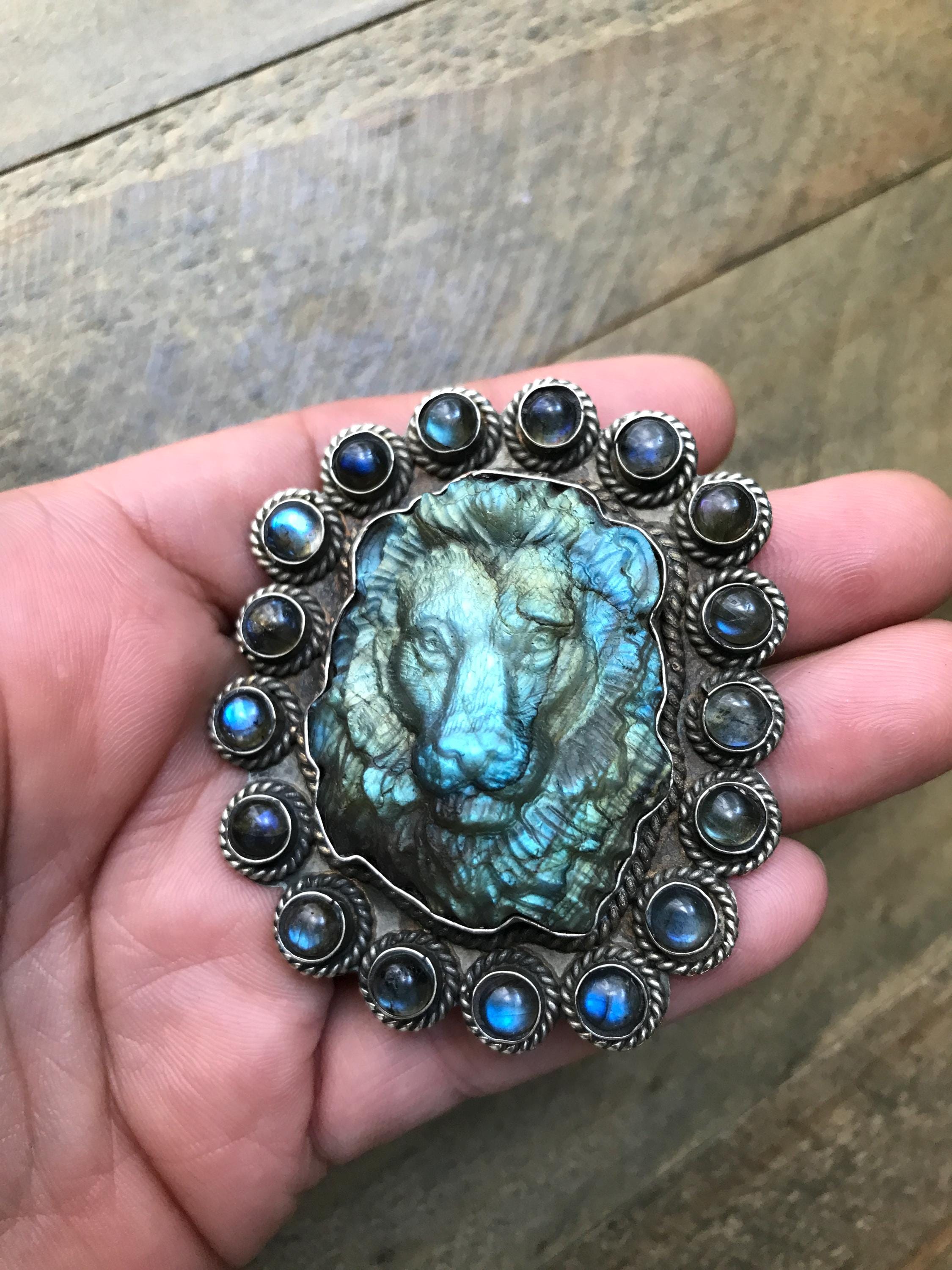 Labradorite Carved Lion Pendant Set With Labradorite, Handcrafted ...