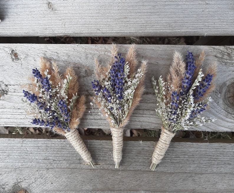 Lavender Boutonnieres Bridegrooms Flowers Grooms Buttonhole - Etsy