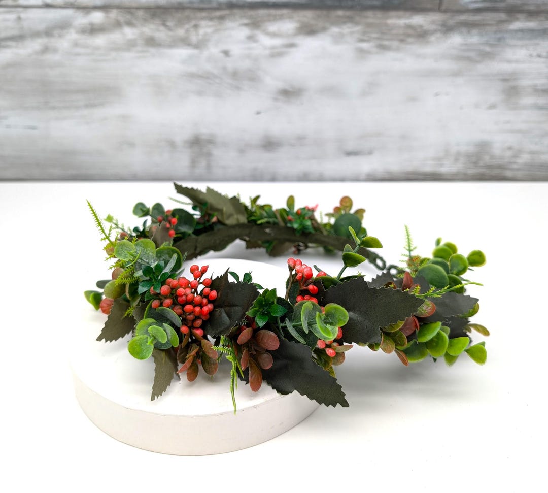 Red Berry Greenery Crown: Rustic Woodland Headband - Etsy