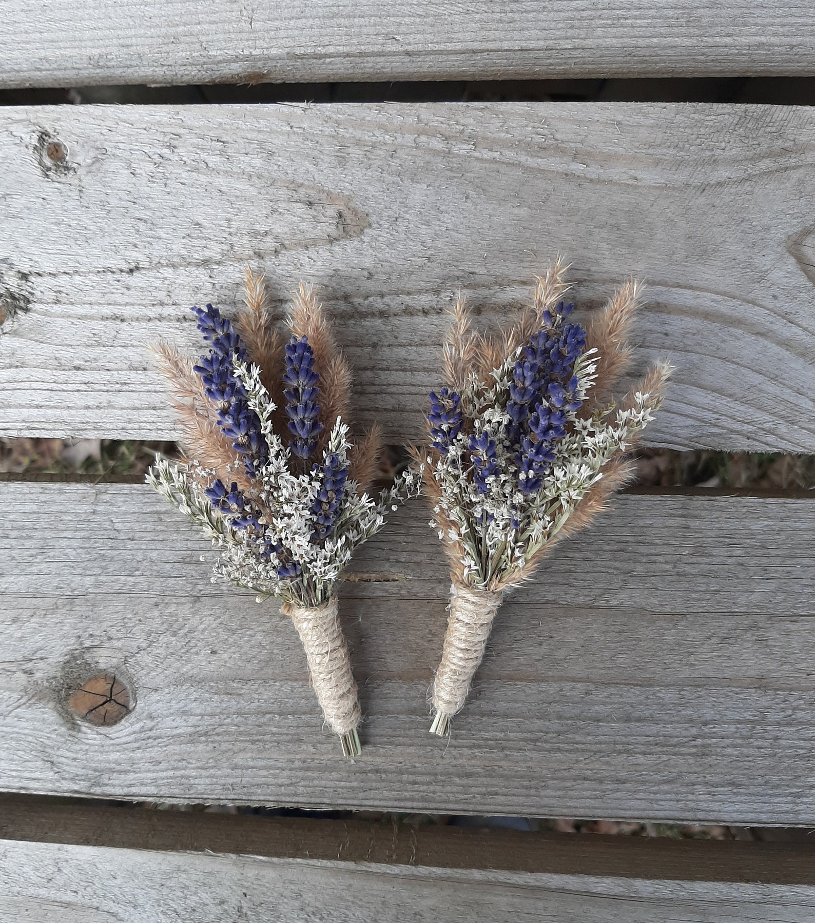Lavender Boutonnieres Bridegrooms Flowers Grooms Buttonhole - Etsy