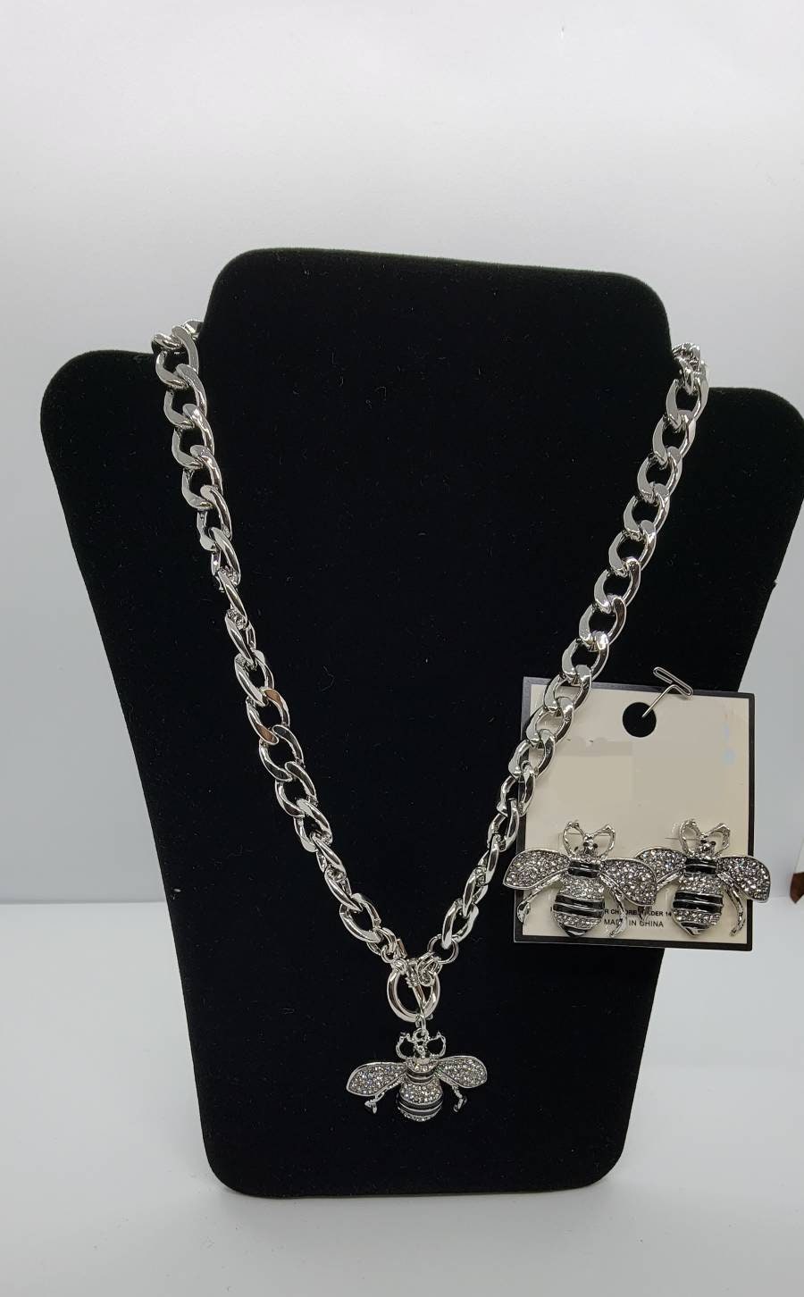 Bee Chain Link - Etsy