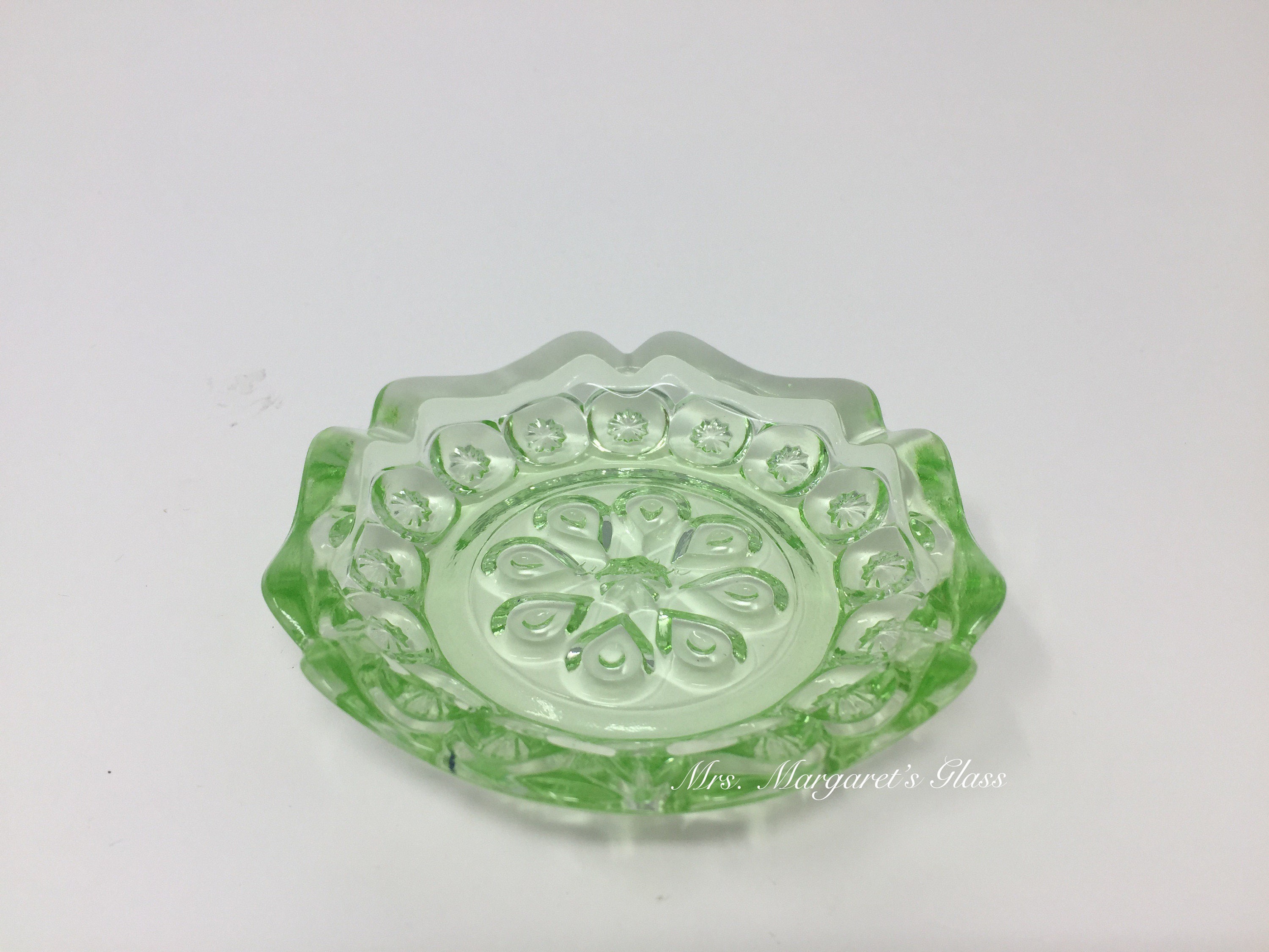 Weishar Glass Lime Green Uranium Glow Moon & Stars Powder/ - Etsy