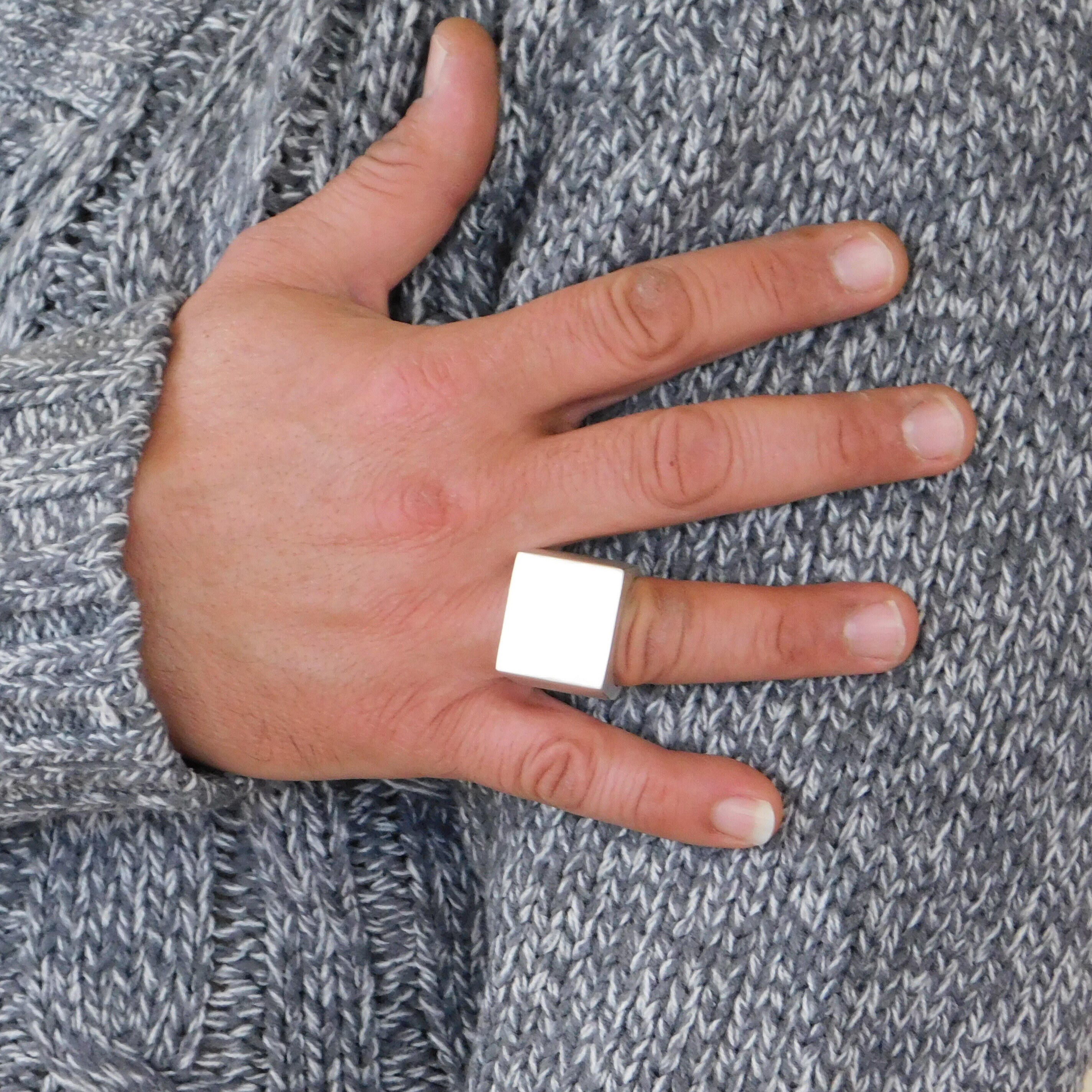 Chunky AG950 Silver Signet Ring, Heavy Mens Ring, Elisa Kuno Design - Etsy