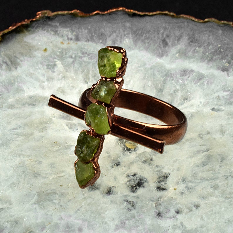 Green Peridot Ring Raw Peridot Ring Copper & Peridot Ring - Etsy