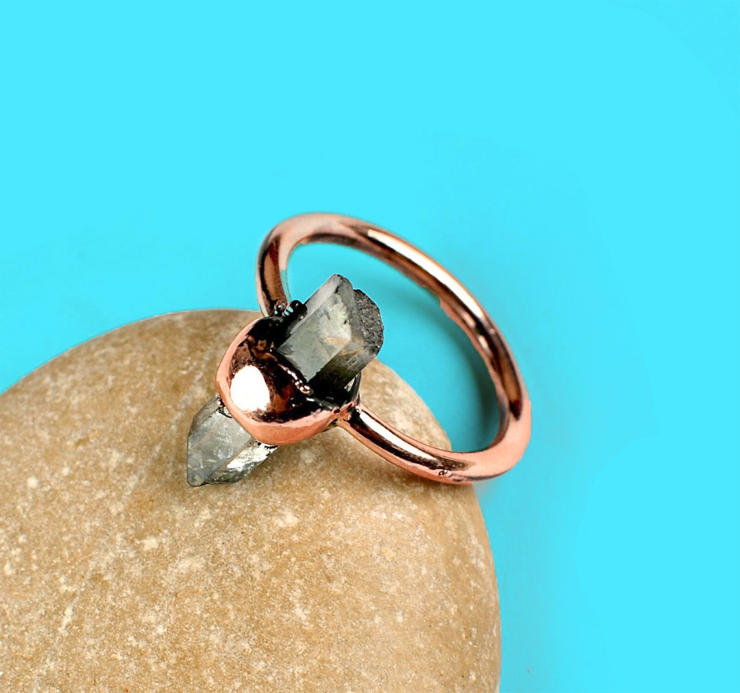 Crystal Quartz Ring \ Forming Ring \ Stone Pencil Ring \ Wedding Ring ...