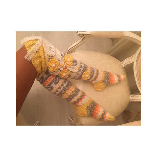 Pattern for Yellow Hand Knit Socks With Flowers, Instant Download PDF ...