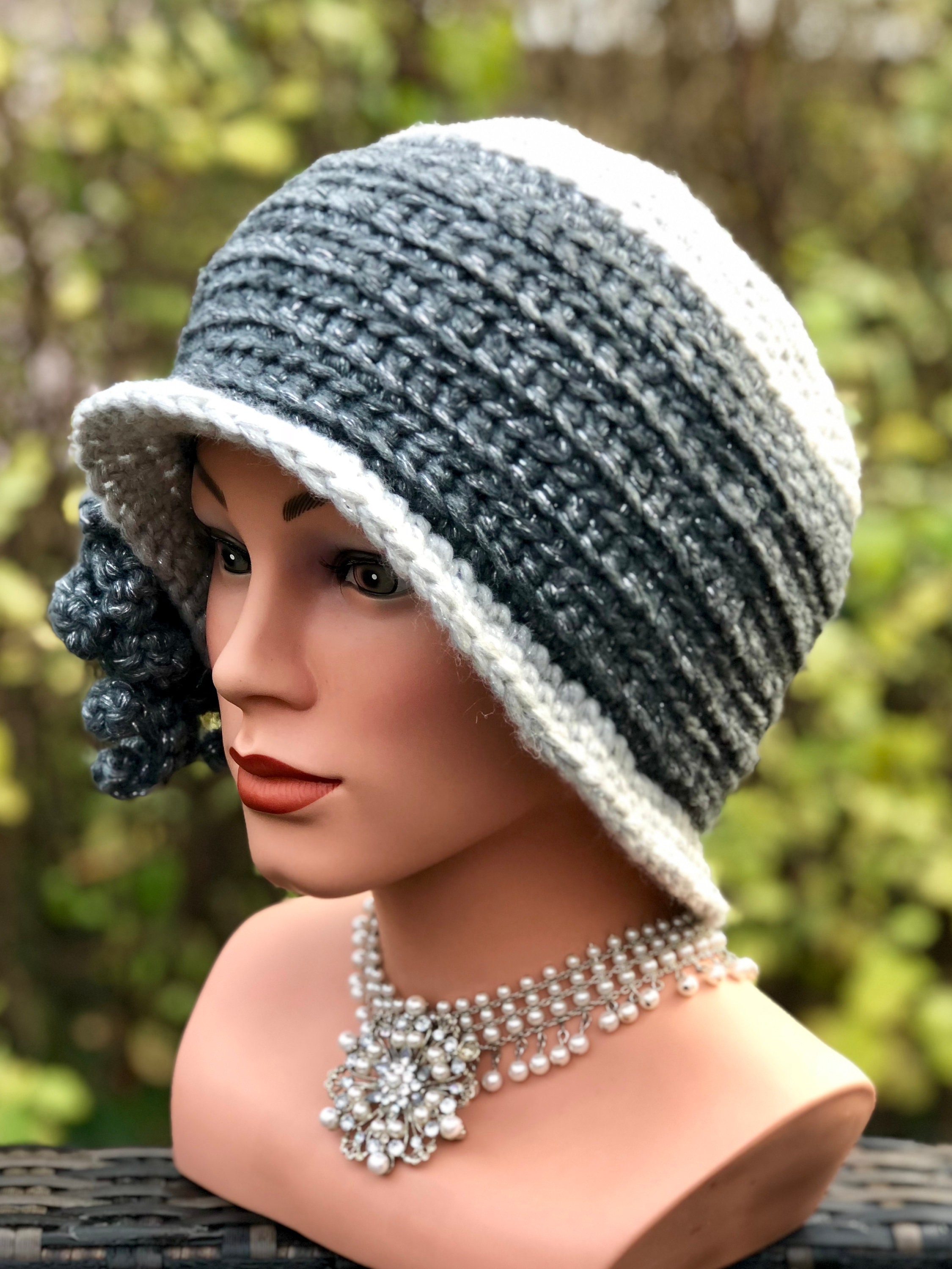 Crochet Cloche Hat Pattern BABYLON BERLIN De Luxe 1910 1920s 1930s ...