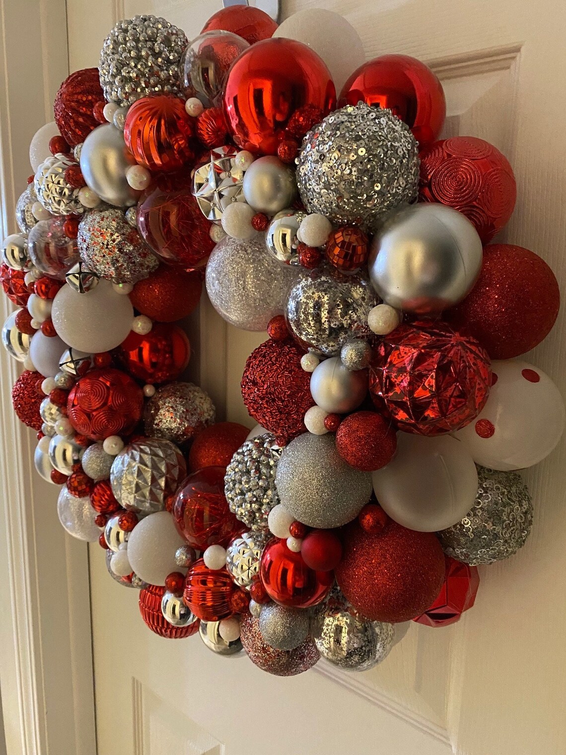 Bulb Wreath - Etsy