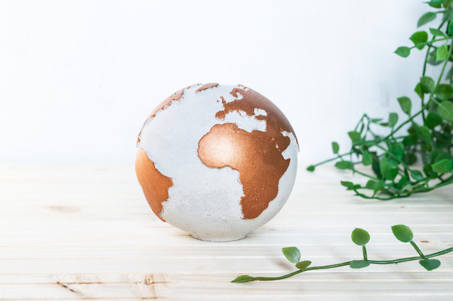 3d Concrete Copper Globe Perfect as a Paper Weight or for a | Etsy UK