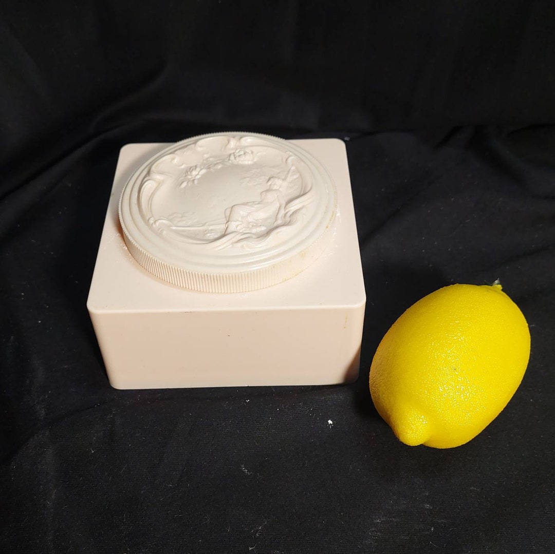Vintage Pink Plastic White Shoulders Bath Powder Box - Etsy