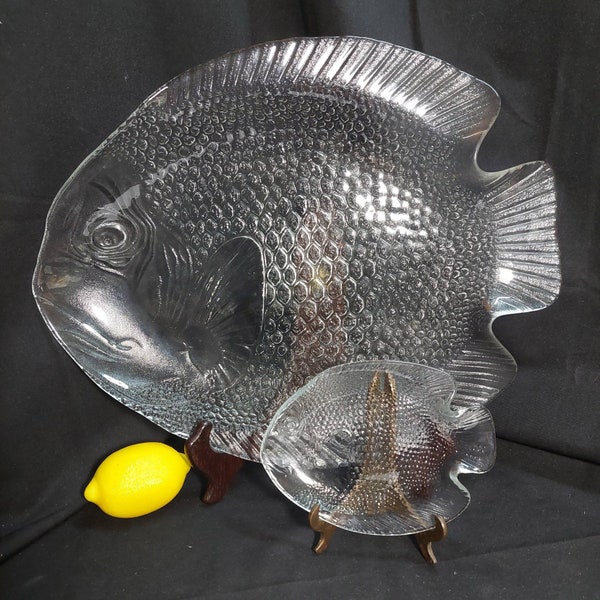 Glass Fish Plates - Etsy