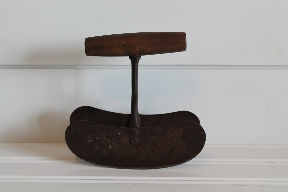 Vintage Pastry Cutter, Farmhouse Decor, Wooden Handle Antique Pastry ...