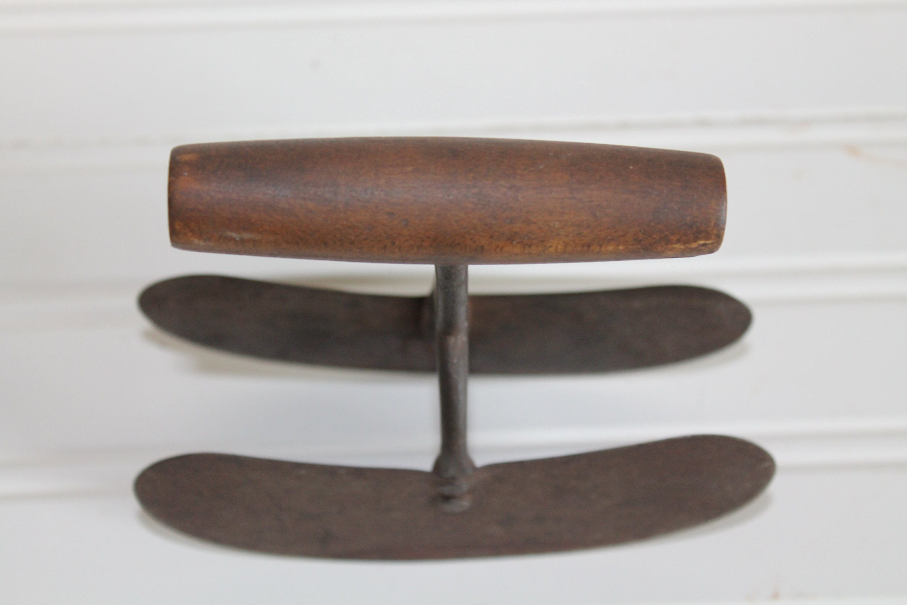 Vintage Pastry Cutter, Farmhouse Decor, Wooden Handle Antique Pastry ...