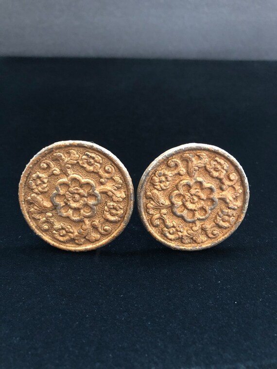 Vintage Embossed Gold Tone Drawer Pulls Knobs - Etsy