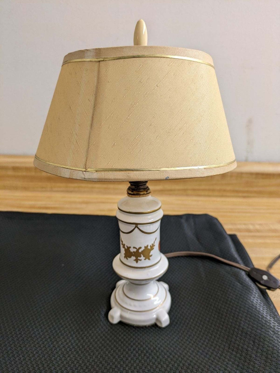 Vtg. Small Lamp, Italy; White Ceramic, Gold Trim W/shade. - Etsy