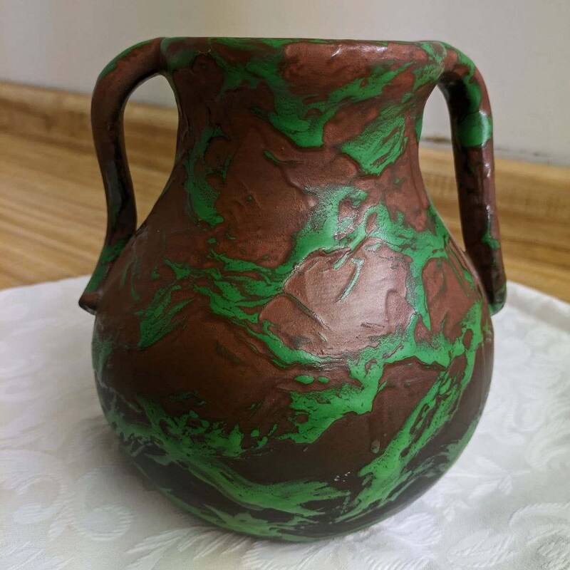 Wells Pottery - Etsy