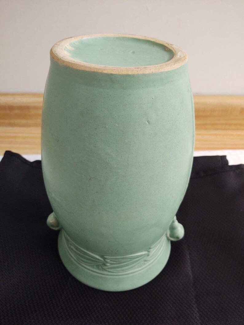 Vintage Light Green Large Pottery Vase Leaves and Berries - Etsy