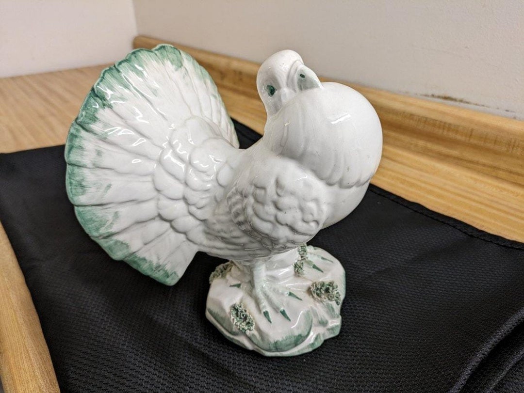 Vtg. Made in Italy Dove Figurine on Base. - Etsy