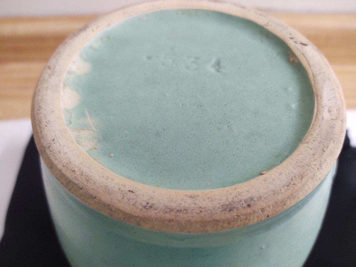 Vintage Light Green Large Pottery Vase Leaves and Berries - Etsy