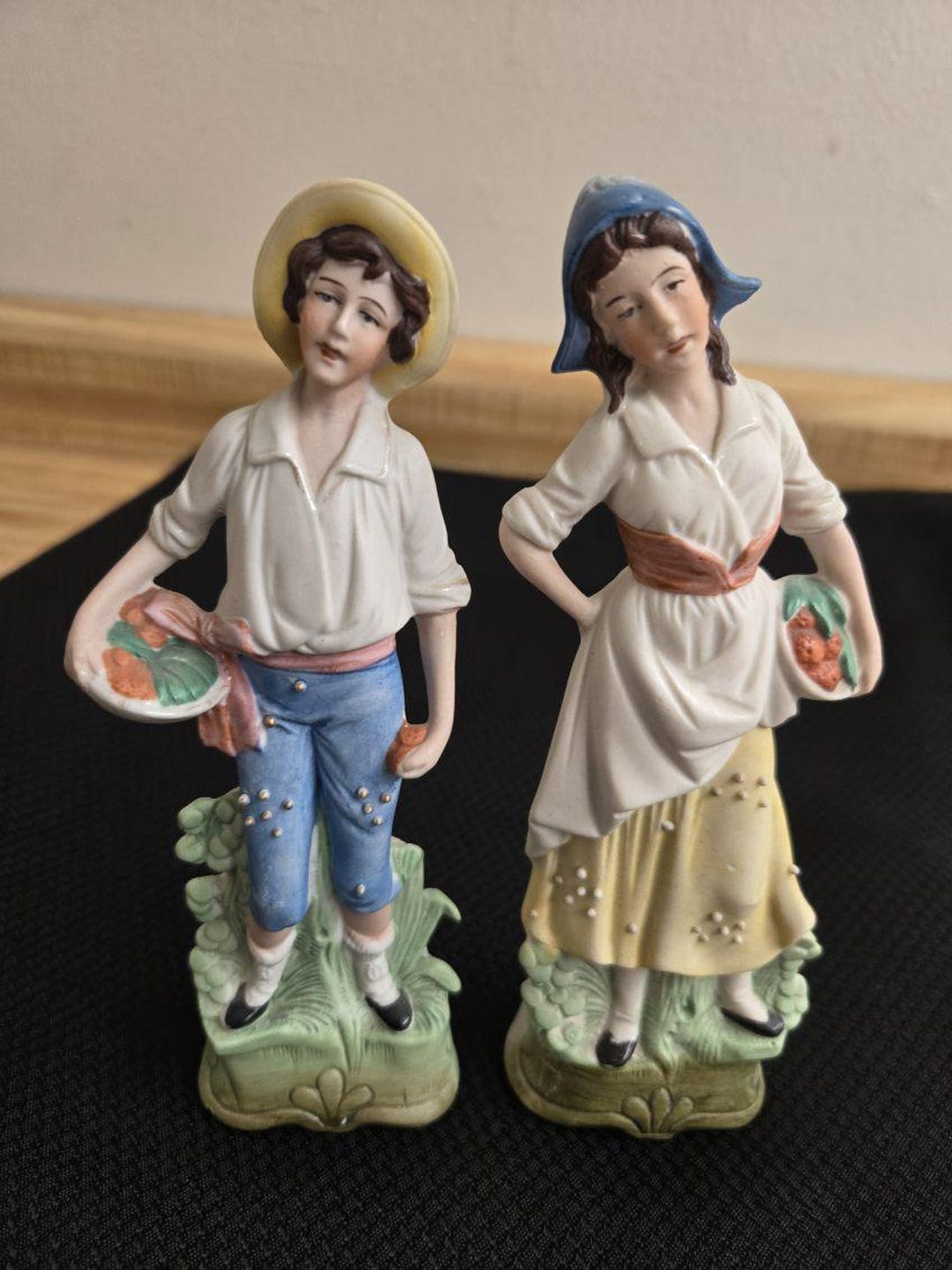 Vtg. Bisque Man/woman Figurines With Fruit Baskets on Base Pair. - Etsy