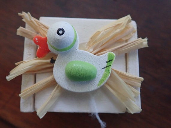 Tiny wooden duck boxes - Gem