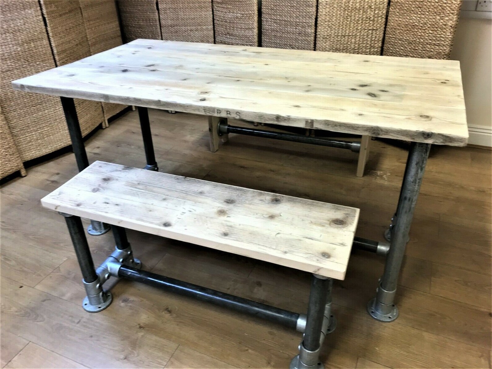 Industrial Scaffold Board Bench on Steel Scaffold Tube Seating | THE ...