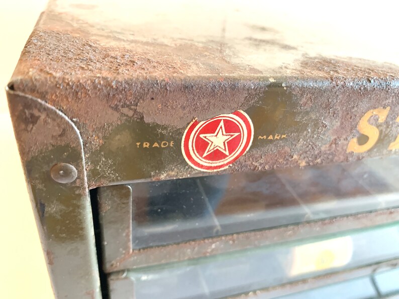 Cool Vintage 4 Drawer Display Cabinet for Star Threads - Etsy