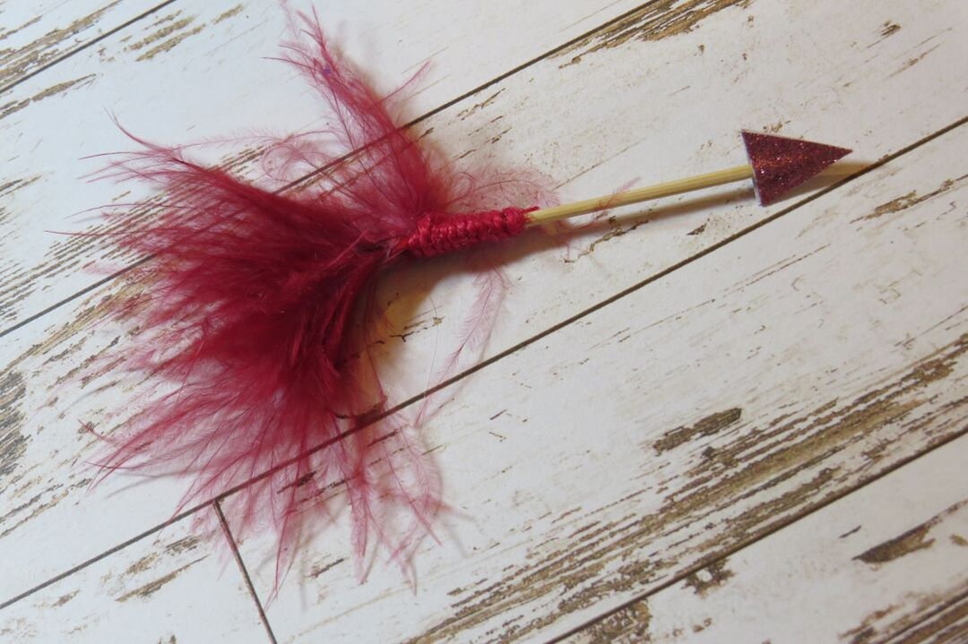 Individually Handcrafted Arrow Red Feather, Glitter Card Arrowhead ...