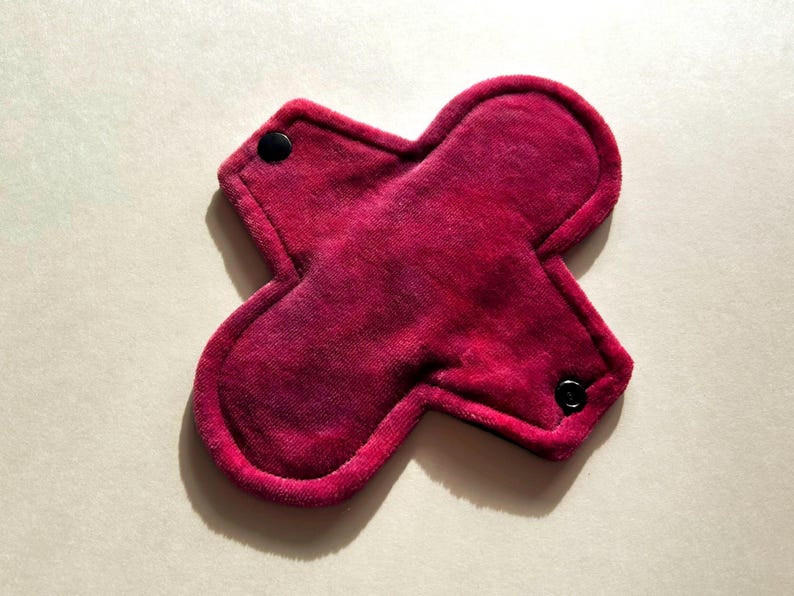 7” Reusable Bamboo Velour Cloth Pad: Light Absorbency, Windpro Back - Etsy