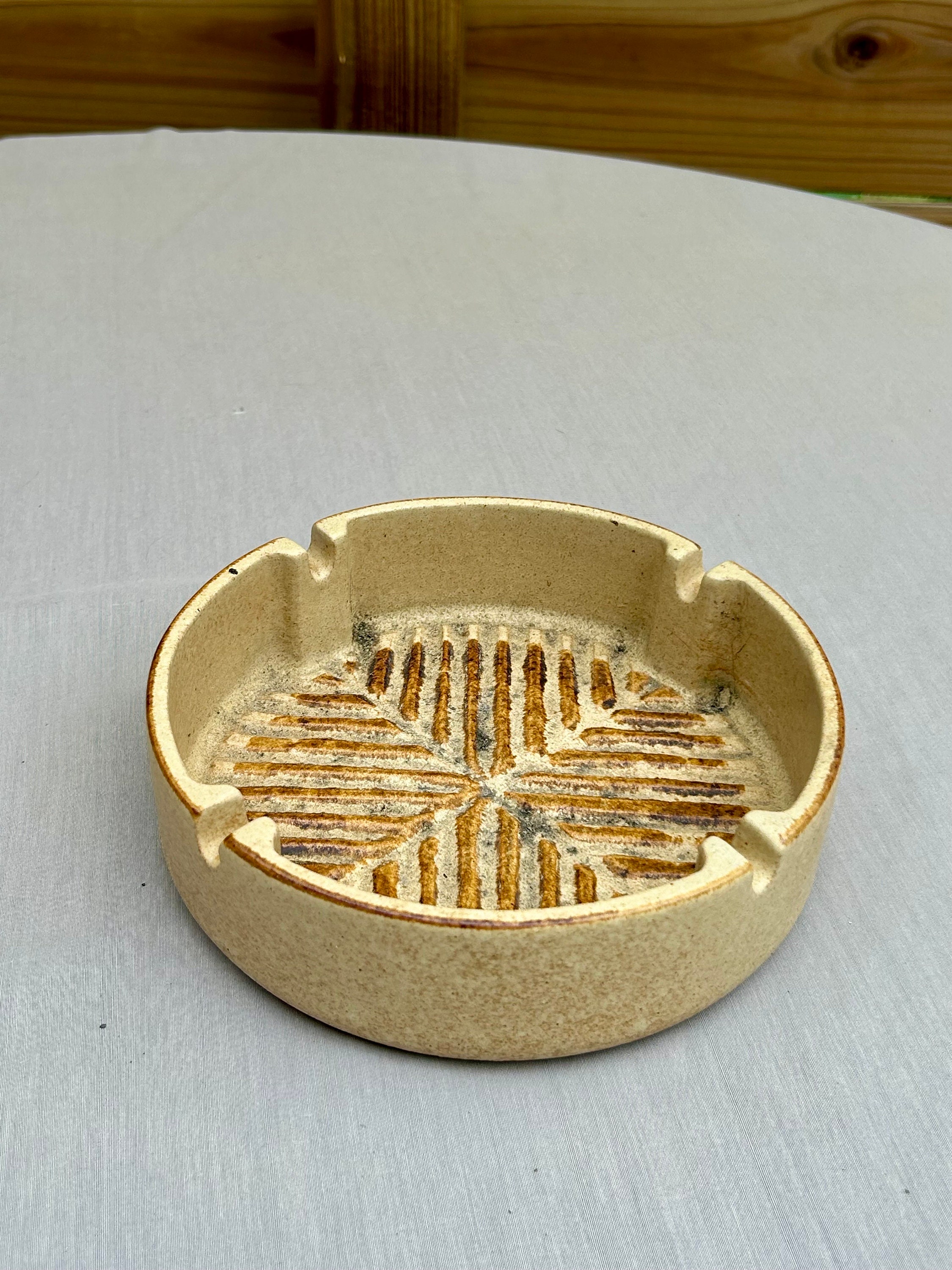 Ashtray Collection 3: Vintage Round Pottery Craft Ash Tray - Yellow ...