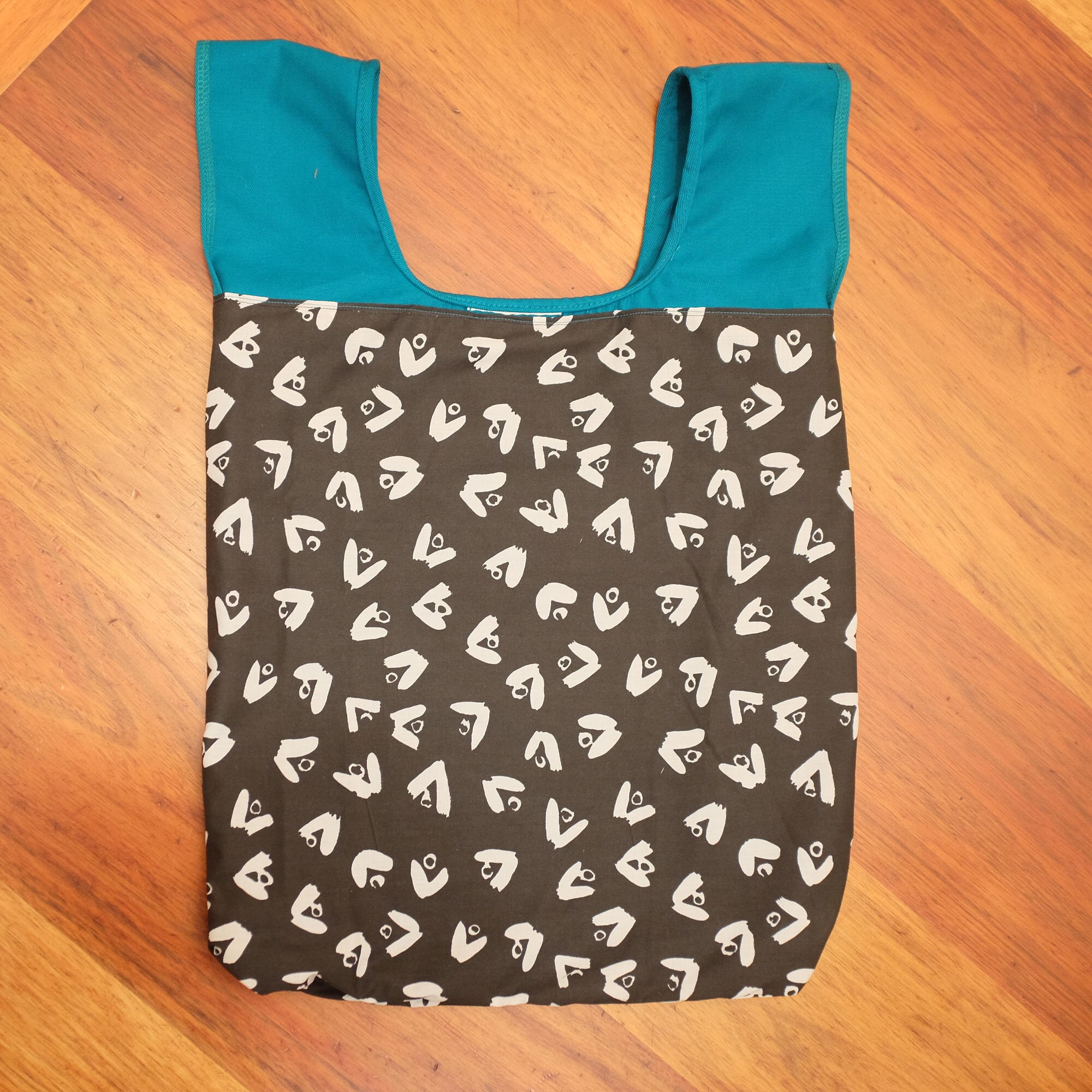 Emerald Green Netball Bib Bag Reversible Unique Netball Team Gift, Gift ...