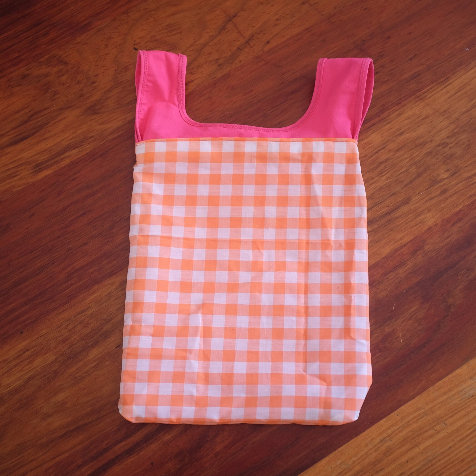 Pink Netball Bib Bag Reversible Unique Gift Netball Player or Coach ...
