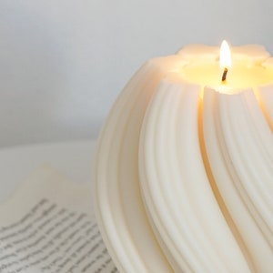 Swirl Objet Candle Home Decor Idea Minimal Lover Gift for Her French ...