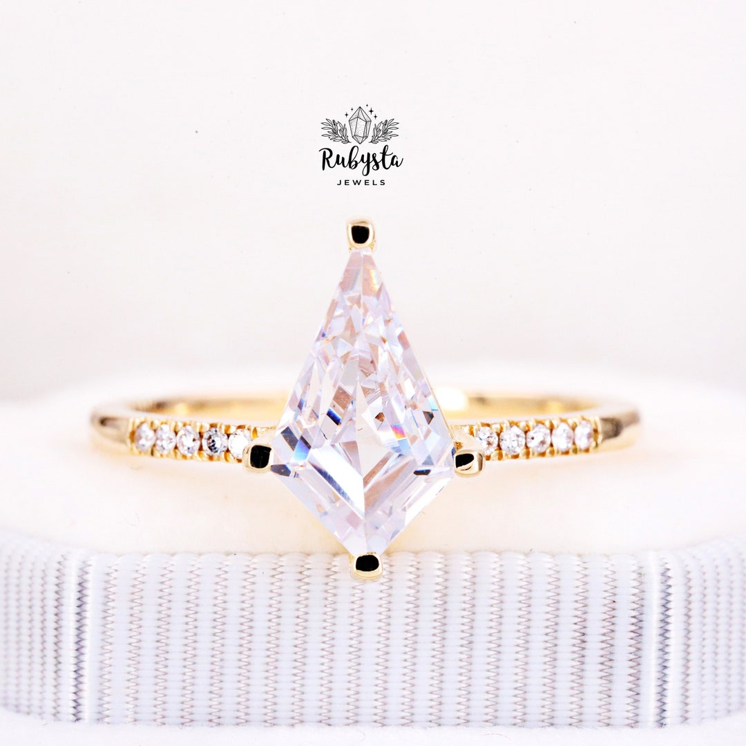 Kite Topaz Diamond Ring: 14k Gold Engagement Ring - Etsy