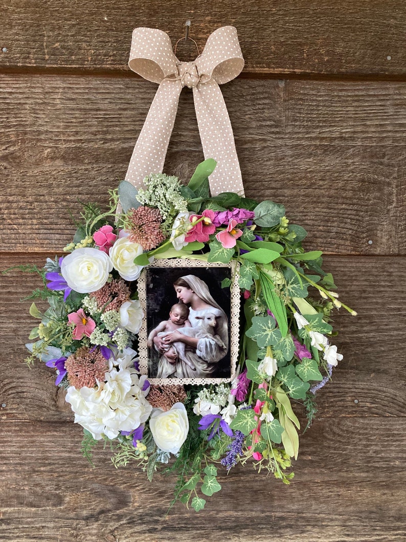Our Lady Floral Wreath, Catholic Mother's Day Decor - Etsy